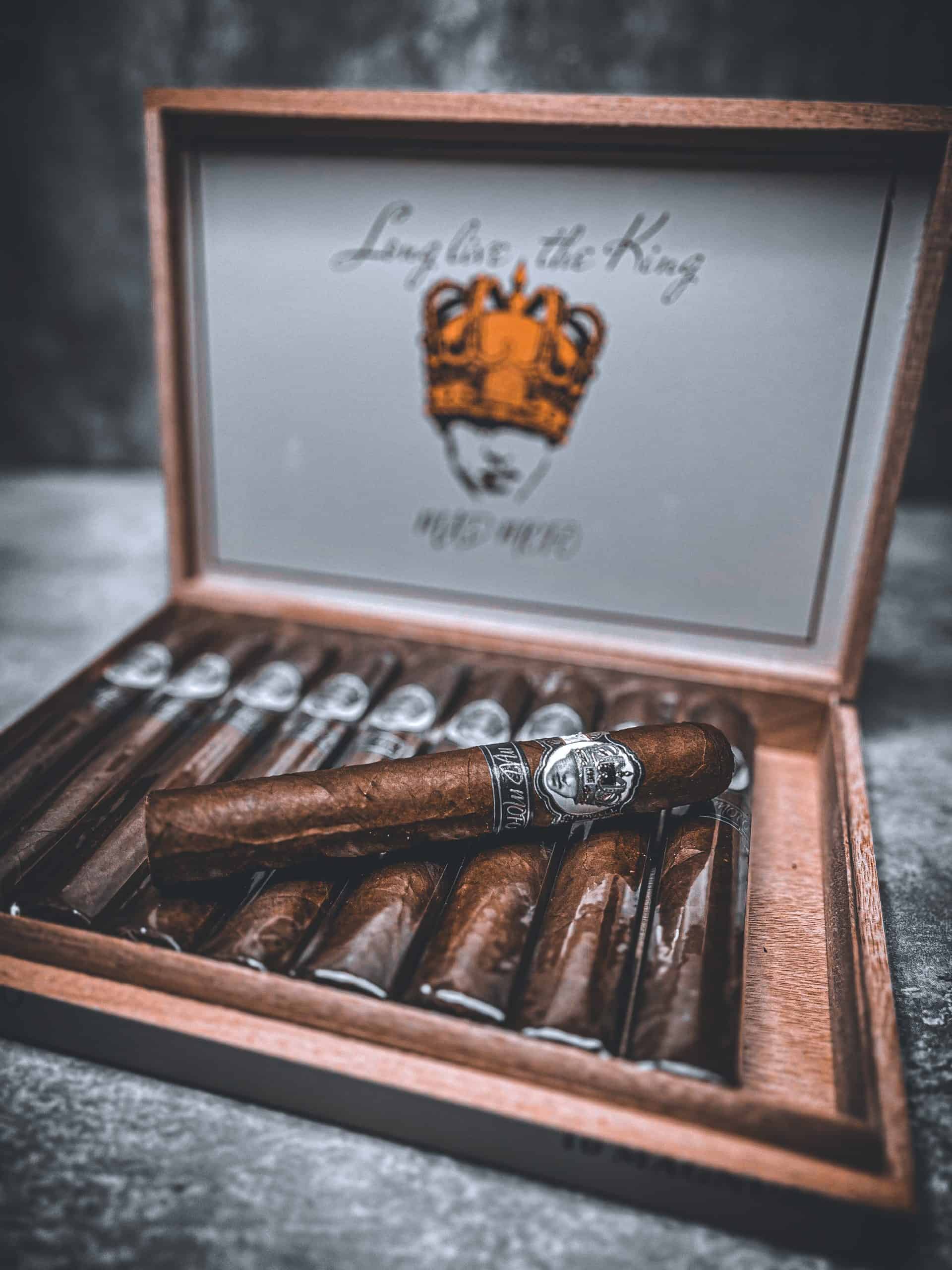 The Ultimate Guide to The Caldwell Mad Mofo Cigar: A Comprehensive ...